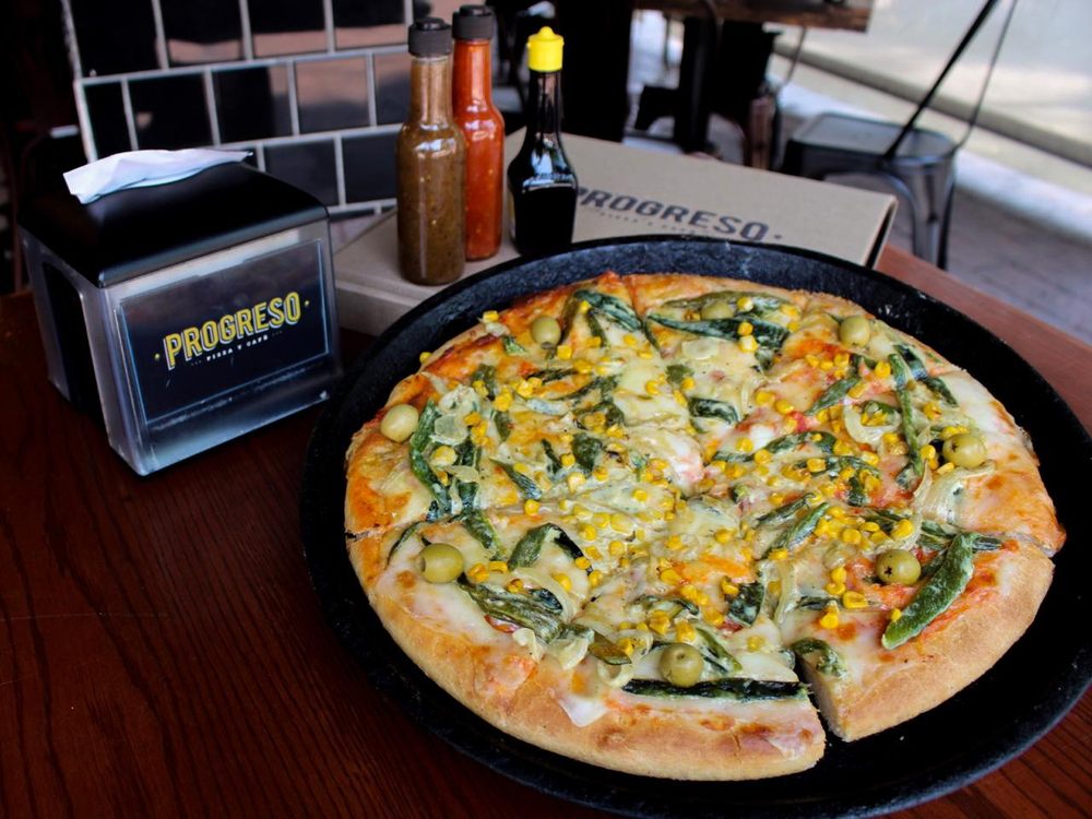 PROGRESO - Pizza - Ingenieros 32, Ciudad de México, CDMX, Mexico ...