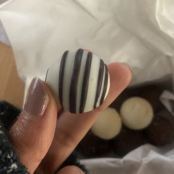 CHUTTERS - Updated November 2025 - 198 Photos & 123 Reviews - 43 Main ...