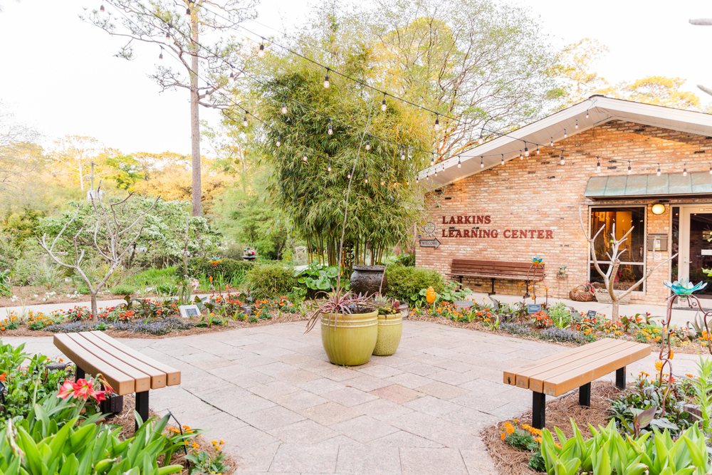 MOBILE BOTANICAL GARDENS - Updated May 2025 - 40 Photos - 5151 Museum ...