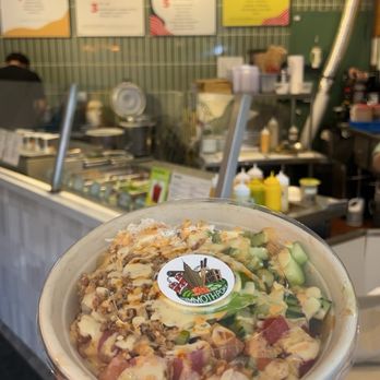 MAMMOTH POKE - Updated December 2025 - 155 Photos & 117 Reviews - 2035 ...