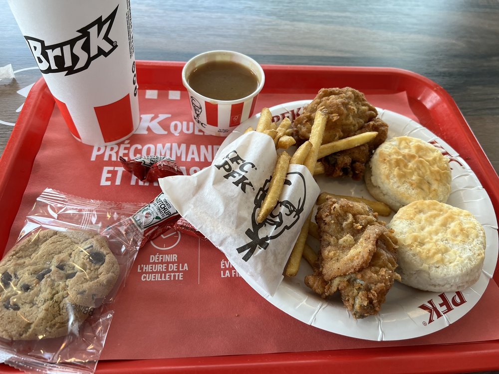 PFK - Updated October 2025 - 15 Photos - 6445 Boulevard Taschereau ...