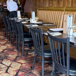 TWIN OAKS RESTAURANT - Updated October 2025 - 562 Photos & 596 Reviews ...