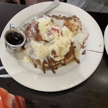 BEA BEA’S - Updated November 2024 - 5166 Photos & 4575 Reviews - 353 N ...