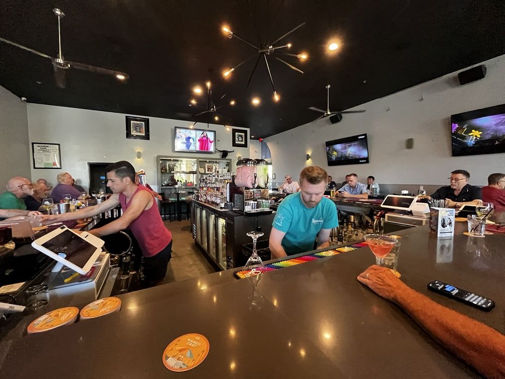 THE ROOST LOUNGE - Updated March 2025 - 76 Photos & 87 Reviews - 68718 ...