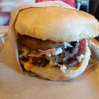 BEAUVINE BURGER CONCEPT - Updated May 2025 - 883 Photos & 710 Reviews ...