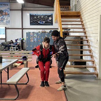 SKYDIVE SPACELAND DALLAS - Updated August 2025 - 290 Photos & 234 ...