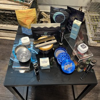 HARBOR HOUSE COLLECTIVE - Updated December 2025 - 71 Photos & 18 ...