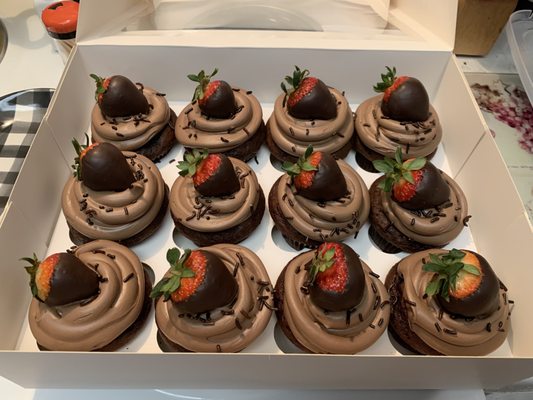 SIMPLE SWEETS HOME BAKERY - Updated August 2025 - 38 Photos - Pasadena ...