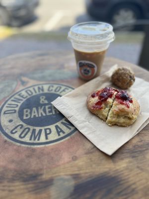 DUNEDIN COFFEE COMPANY & BAKERY - 295 Photos & 182 Reviews - 730 ...