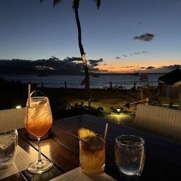 ULU KITCHEN - Updated December 2025 - 483 Photos & 230 Reviews - 2365 ...