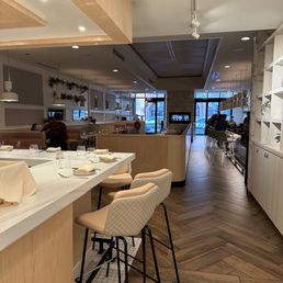 ATRIA - Updated April 2025 - 273 Photos & 161 Reviews - 103 N Leroux St ...