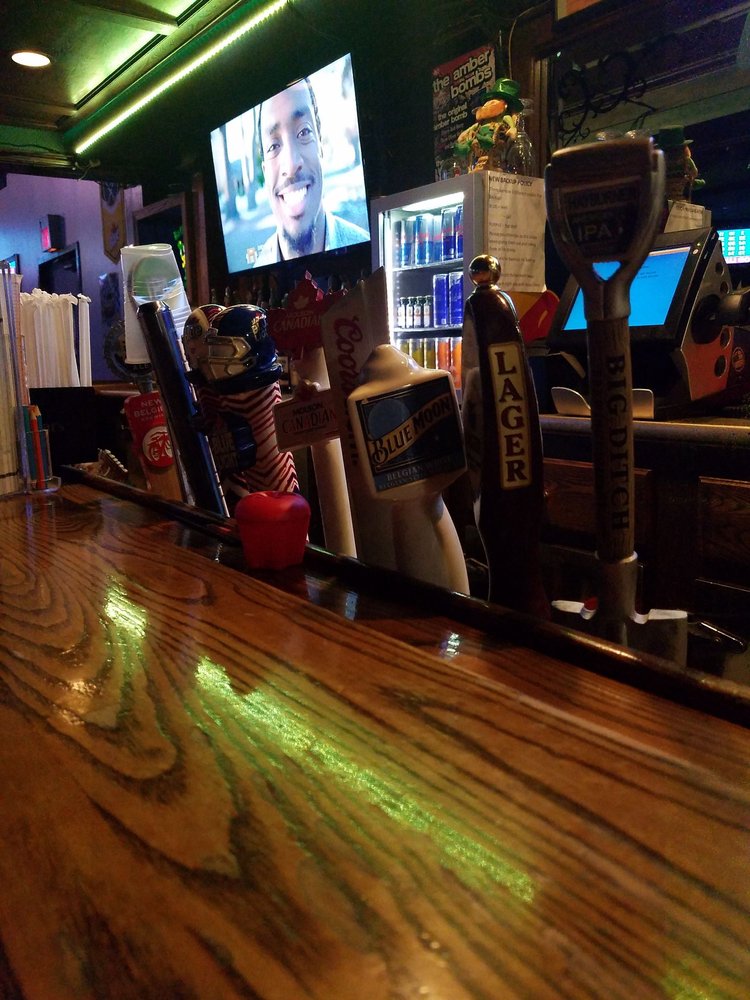 RAFFERTY’S IRISH PUB - 13 Reviews - 2794 Harlem Rd, Buffalo, New York ...