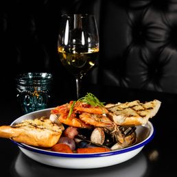 BAWK! BY URBAN ROOTS - Updated June 2025 - 830 Photos & 414 Reviews ...