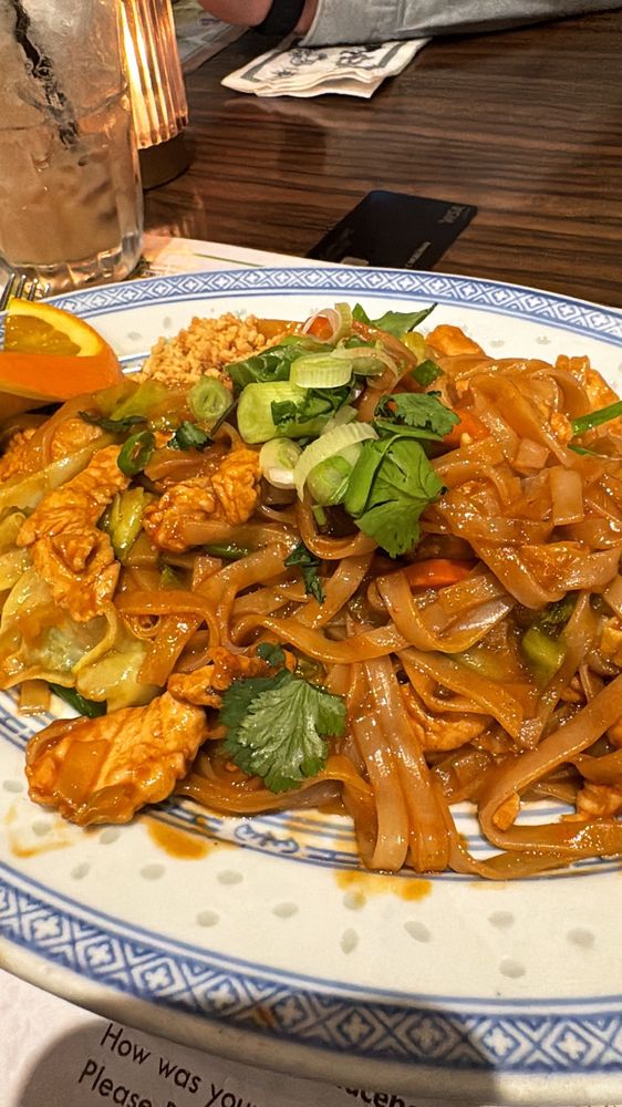 ROYAL THAI IN AMSTERDAM - Updated August 2024 - 86 Photos & 47 Reviews ...