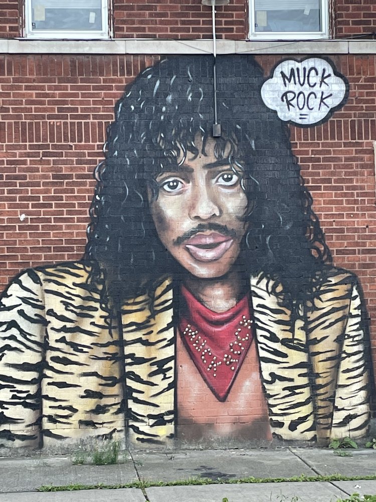 PUBLIC ART - MUCK ROCK MURAL - Updated December 2025 - Dartmouth Ave ...