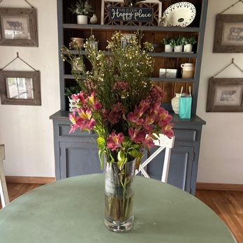 MIKE’S FLOWERS - Updated October 2025 - 279 Photos & 55 Reviews - 4304 ...