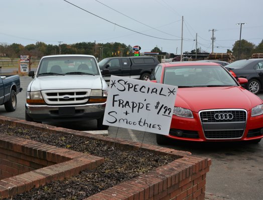 KAT’S PATCH RESTAURANT - 38 Photos & 38 Reviews - 629 N Main St ...