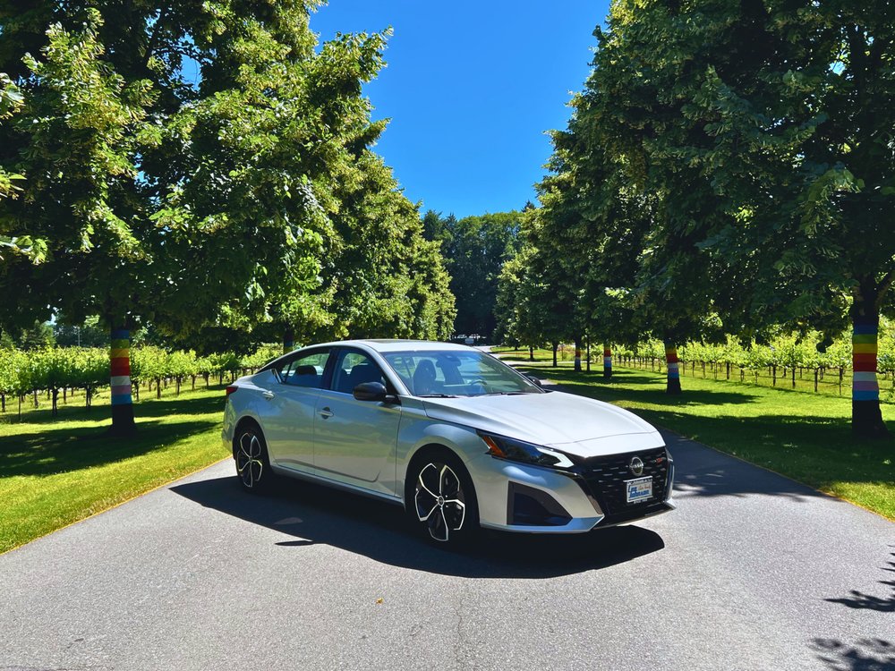 LEE JOHNSON NISSAN OF KIRKLAND - Updated January 2026 - 30 Photos & 44 ...