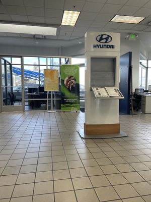 LITHIA HYUNDAI OF RENO - Updated October 2025 - 98 Photos & 255 Reviews ...