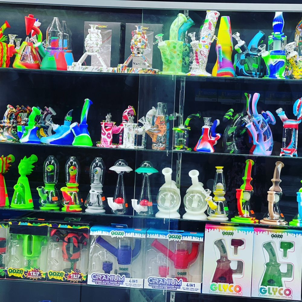 CIGARETTES FOR LESS - Updated June 2025 - 230 Photos - 1115 W Visalia ...