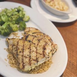 GIBBONS FINE GRILL - Updated March 2025 - 552 Photos & 603 Reviews ...