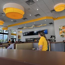 YELLOW YOLK POMPANO - Updated July 2025 - 67 Photos & 60 Reviews - 3200 ...