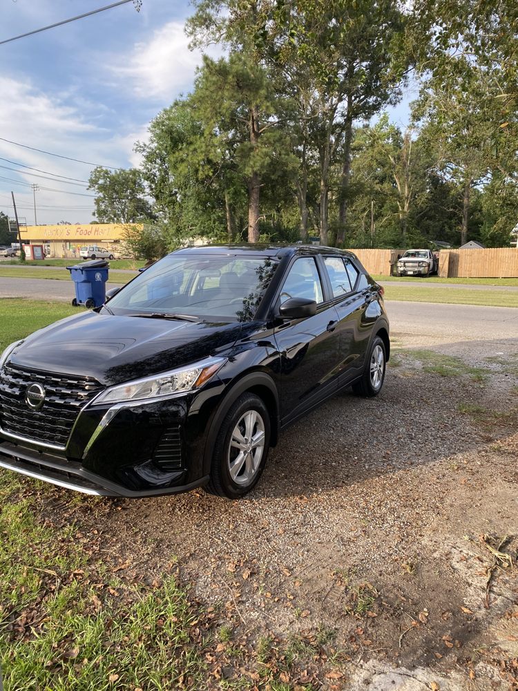 GILES NISSAN - Updated August 2025 - 13 Photos & 50 Reviews - 6137 ...