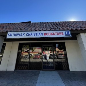 ST. JOSEPH BOOKSTORE & GIFT SHOP - Updated August 2025 - 18 Photos & 11 ...