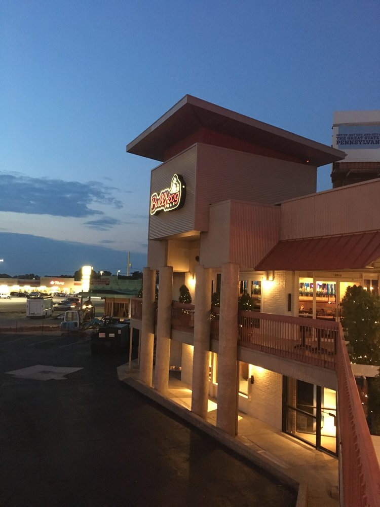 BULLFROG BAR - Updated December 2025 - 19 Reviews - 3864 Peach St, Erie ...