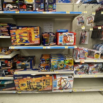 WALMART SUPERCENTRE - Updated December 2025 - 1364 Photos & 41 Reviews ...