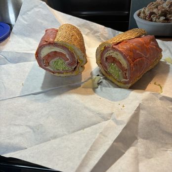 HEFTY LEFTY’S HOAGIES AND GRINDERS - Updated August 2024 - 50 Photos ...