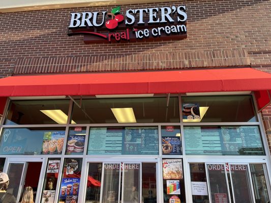 BRUSTER’S REAL ICE CREAM - Updated July 2024 - 40 Photos & 21 Reviews ...
