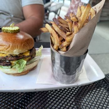 WILDE BAR & RESTAURANT - Updated October 2024 - 607 Photos & 1366 ...