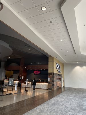 CMX CINEMAS - COUNTRYSIDE 12 - Updated March 2025 - 99 Photos & 114 ...