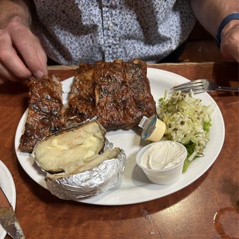 RAY’S RIBHOUSE - Updated December 2025 - 38 Photos & 28 Reviews - 17 ...