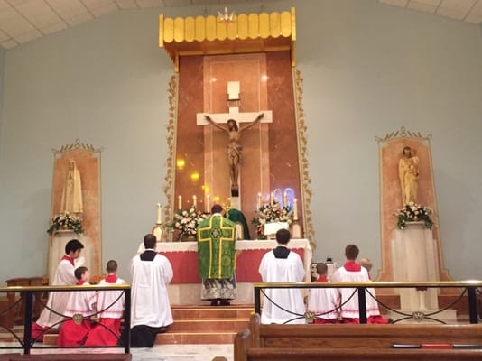 ST STEPHEN ROMAN CATHOLIC CHURCH - Updated October 2025 - 900 W Garden ...