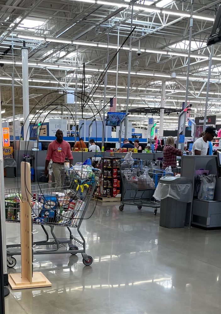 Photos of WALMART SUPERCENTER - Updated August 2024 - 24 Photos & 67 ...