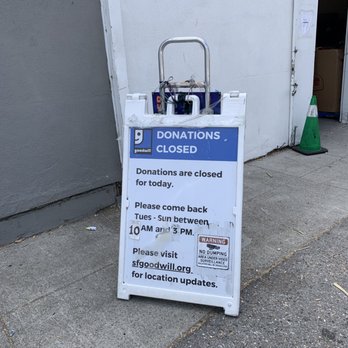 GOODWILL STORE & DONATION CENTER - Updated August 2024 - 121 Photos ...
