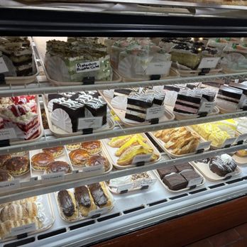 RUSSO PASTRY SHOP - Updated December 2025 - 118 Photos & 107 Reviews ...