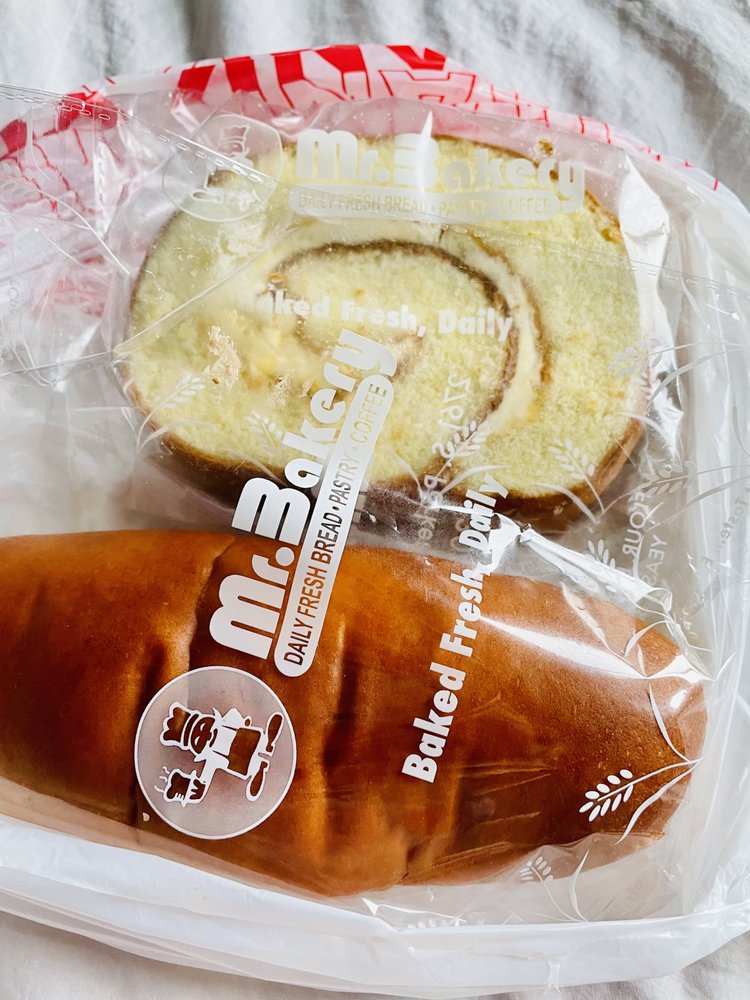 MR BAKERY - 62 Photos & 50 Reviews - Bakeries - 2761 S Parker Rd ...