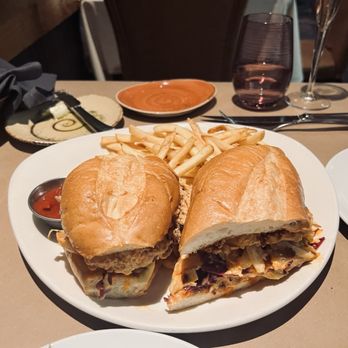 RIVER’S END RESTAURANT & INN - Updated December 2025 - 841 Photos & 766 ...