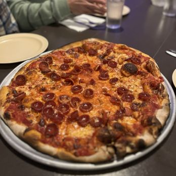 CONTE’S PIZZA AND BAR - Updated December 2025 - 198 Photos & 411 ...