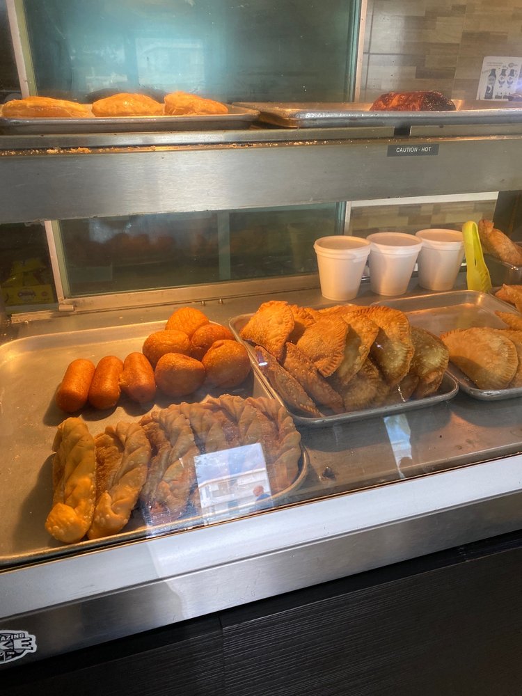 PANADERIA RICA DONA - Av. Campo Rico S/N, Carolina, Puerto Rico ...