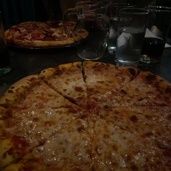 DEMO’S PIZZERIA & DELI - Updated December 2025 - 213 Photos & 335 ...