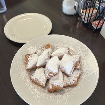 CAJUN KITCHEN CAFE - 607 Photos & 590 Reviews - 901 Chapala St, Santa ...