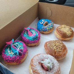 DONUT KING - 623 Photos & 100 Reviews - 411 Middle St, Weymouth ...