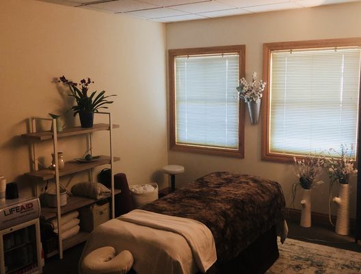 BUFFALO SPRINGS DAY SPA - Updated September 2025 - 1325 South Hwy 89 ...