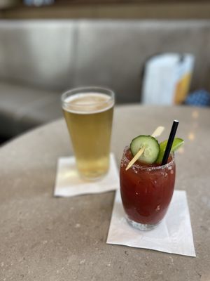 SHOWCASE RESTAURANT & BAR - Updated December 2025 - 291 Photos & 144 ...