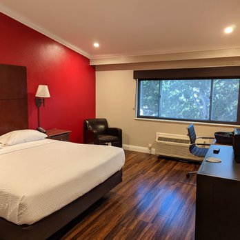 RAMADA BY WYNDHAM TORRANCE - Updated July 2025 - 281 Photos & 179 ...