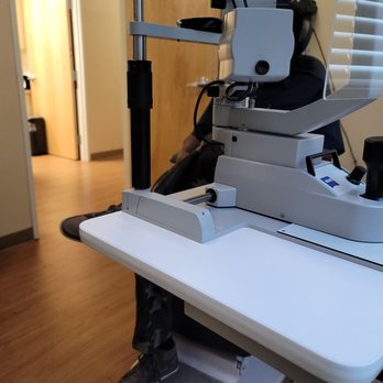 RETINA-VITREOUS ASSOCIATES MEDICAL GROUP - Updated October 2025 - 17 ...